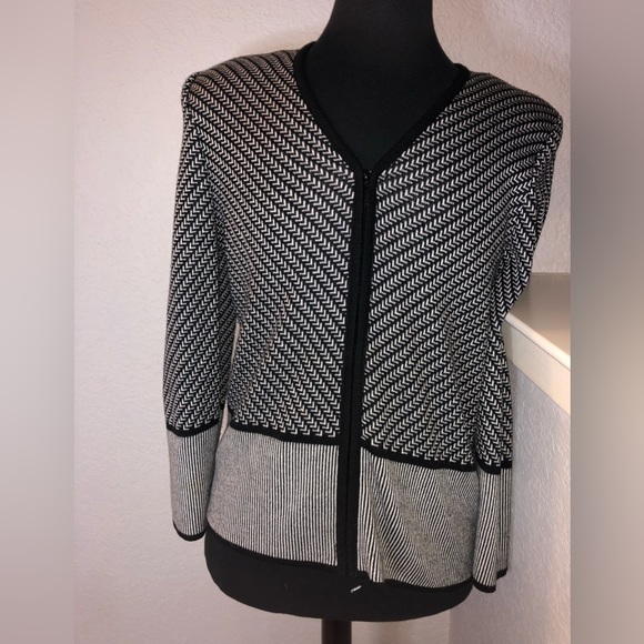Eric Steven | Sweaters | Eric Steven Size 4 Sweater Blackwhite Long ...